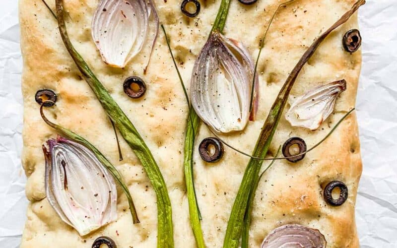 How to Make Decorated Focaccia Bread - this healthy table
