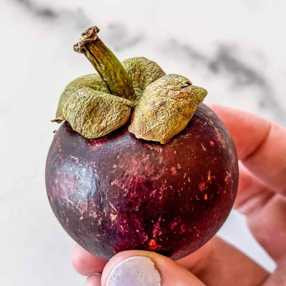 How to Eat Mangosteen - This Healthy Table