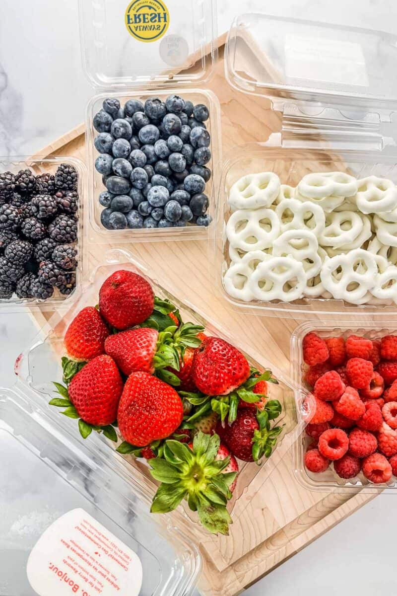 Easy American Flag Fruit Tray - This Healthy Table