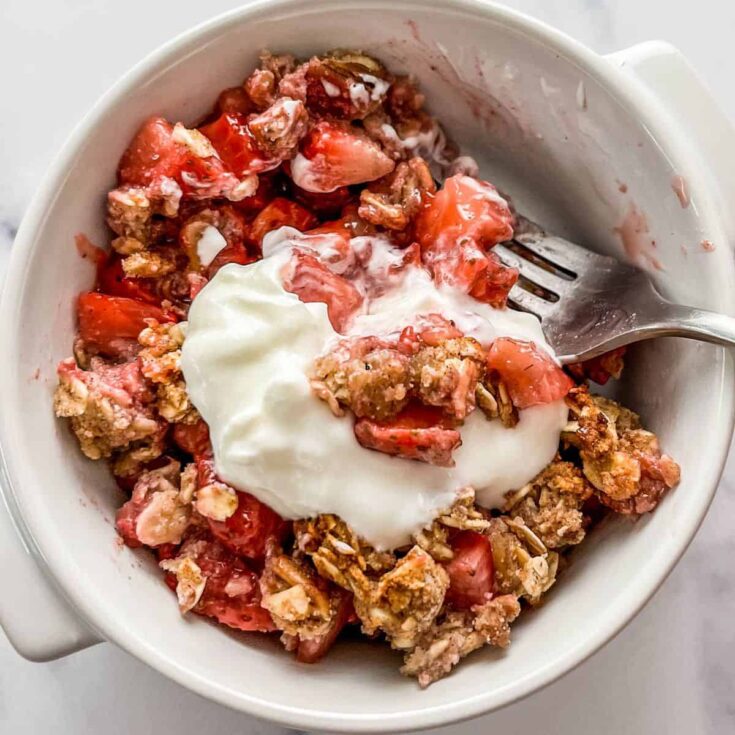 Almond Flour Strawberry Crisp - This Healthy Table