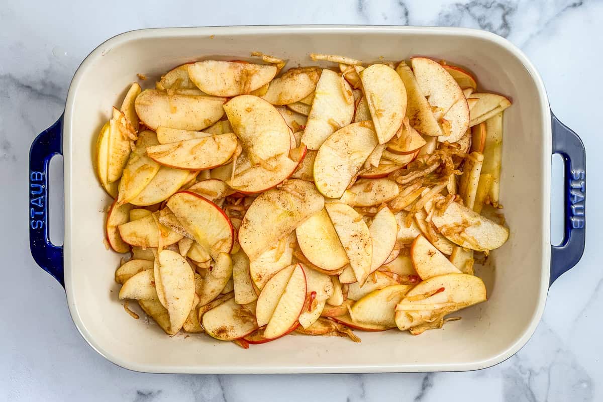 Apple Crumble Recipe with Maple Syrup - This Healthy Table
